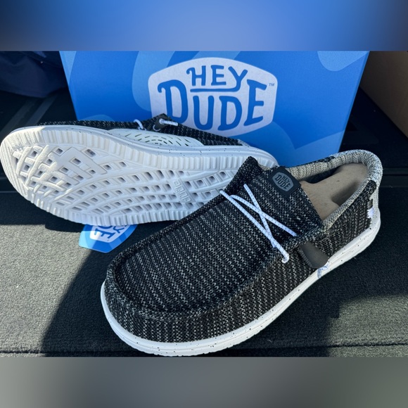 Hey Dude | Shoes | Bnib Hey Dude Wally H2 Phantom Mens Multiple Sizes ...